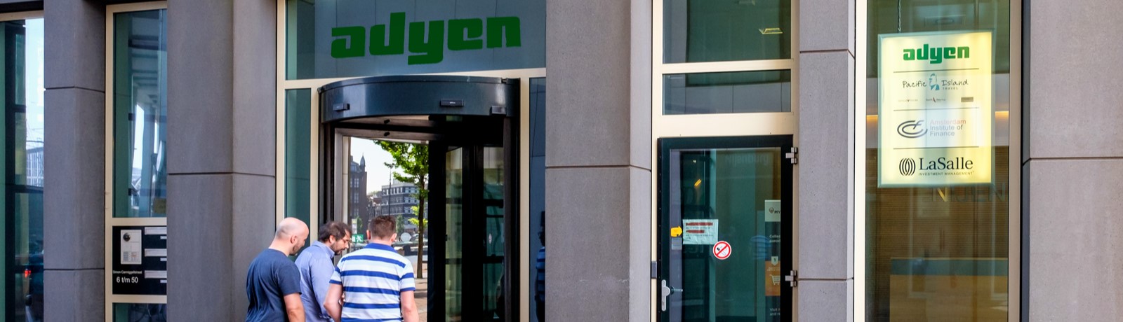 Adyen: tegenwinden zetten aan tot voorzichtigheid | Bolero